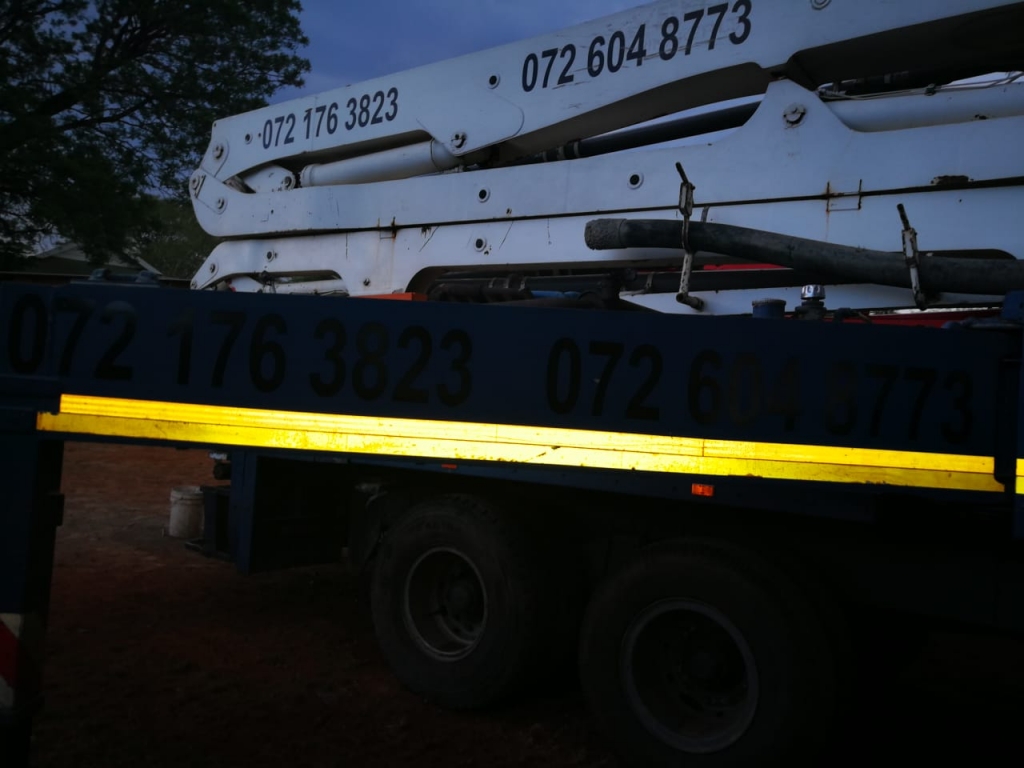 Pm2 - E & G Concrete Pumps | Boom Pumps For Hire, Stationary Pumps For ...